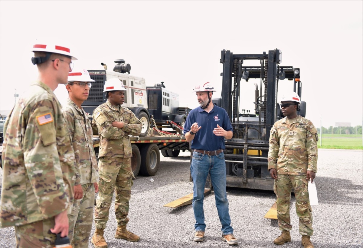 Cadets visit Nashville for engineering, construction, operations ...