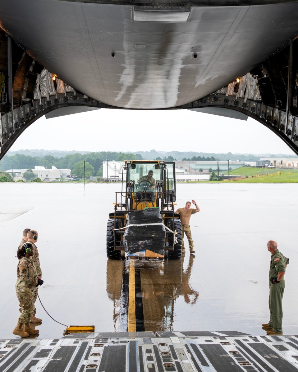 A SPP Flight for Reading: Books For Botswana | Article | The United ...