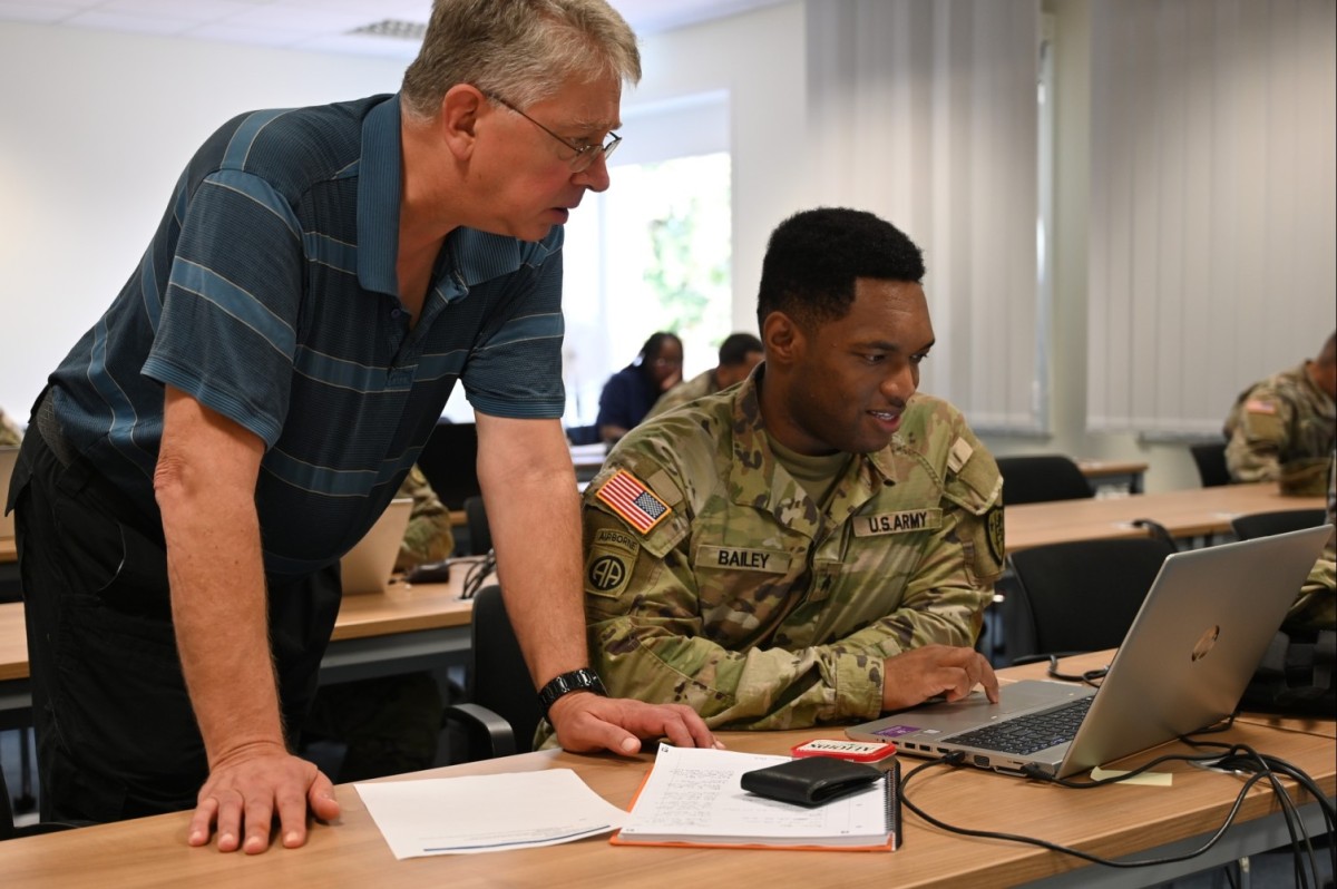 Human resources Soldiers hone analytics skills | Article | The United ...