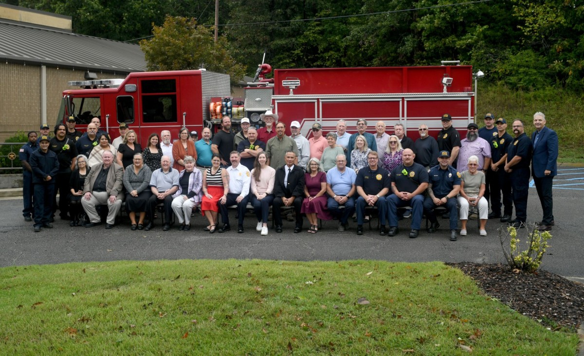 Past and present firefighters answer call for reunion | Article | The ...