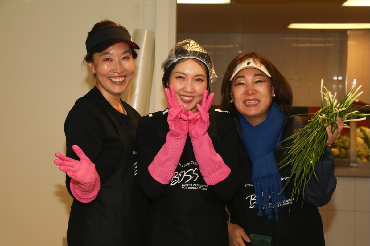 Sharing tradition and friendship: annual kimchi making event brings ...