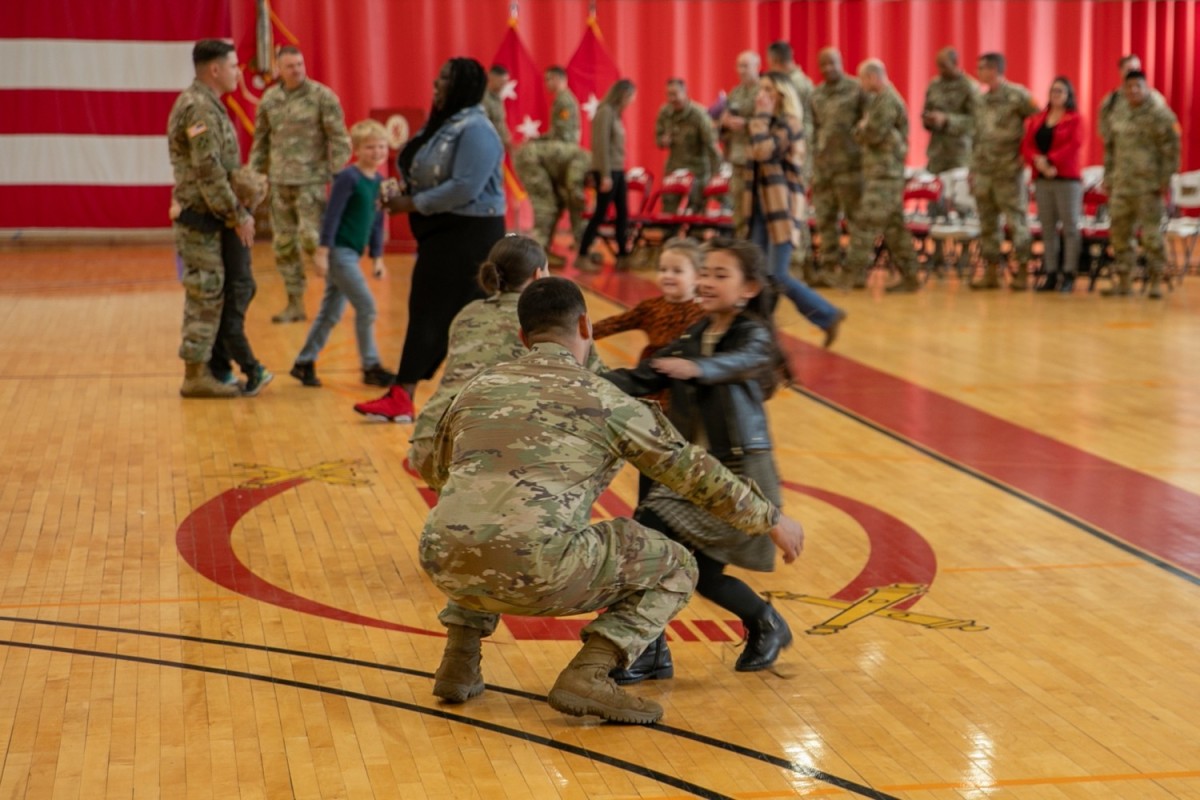 3-13FAR Welcomes Home Task Force Alpha | Article | The United States Army