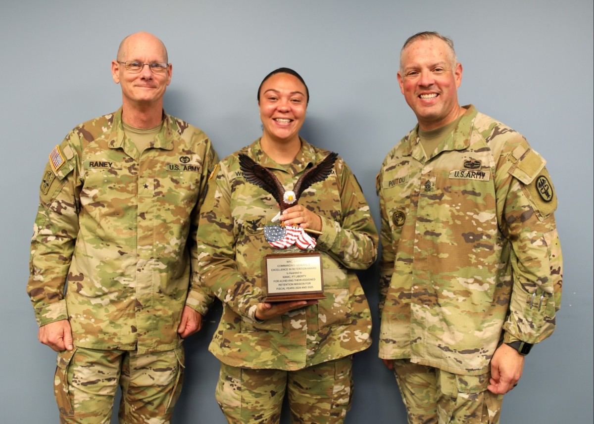 WAMC Earns Retention Award | Article | The United States Army