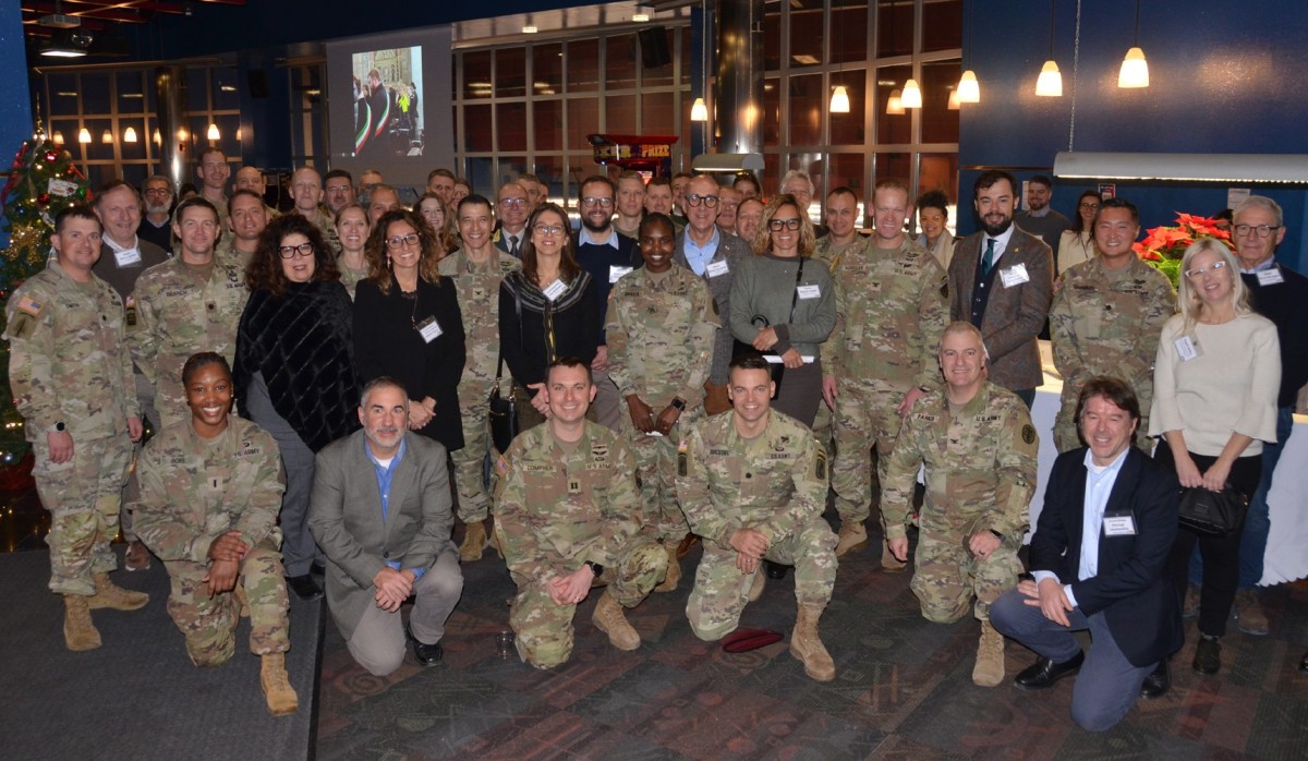 Italian leaders visit Caserma Ederle during holiday festival | Article ...