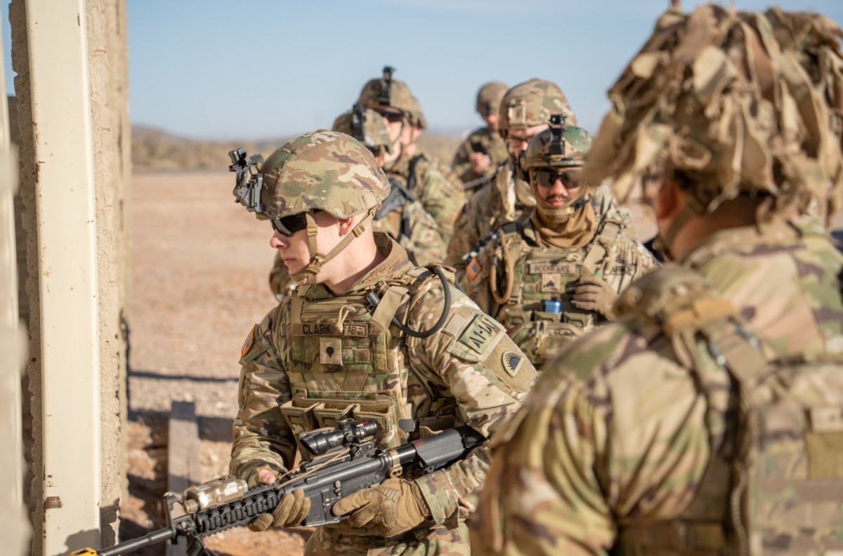 Oregon Army Guard battalion trains for peacekeeping mission | Article ...