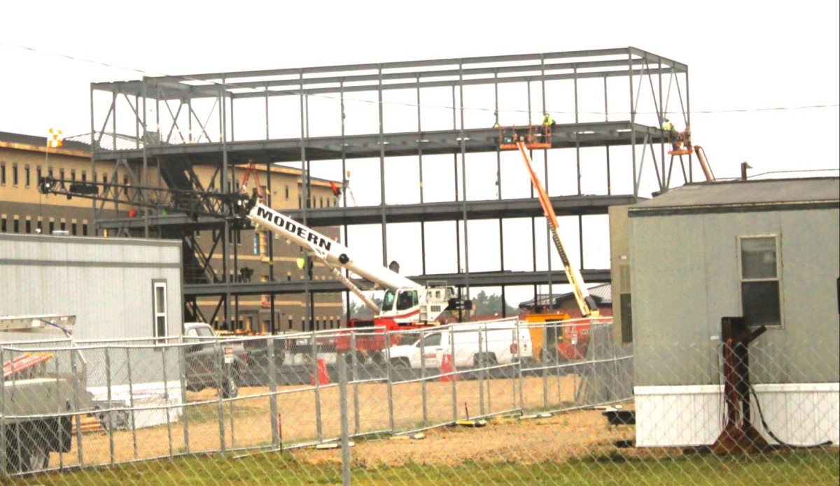 Photo Story: November 2024 construction operations for Fort McCoy East ...