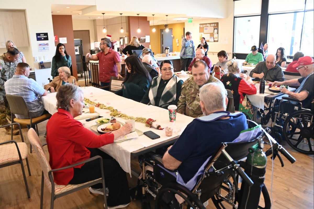 U.S. Army Yuma Proving Ground Soldiers spread cheer at Arizona State ...
