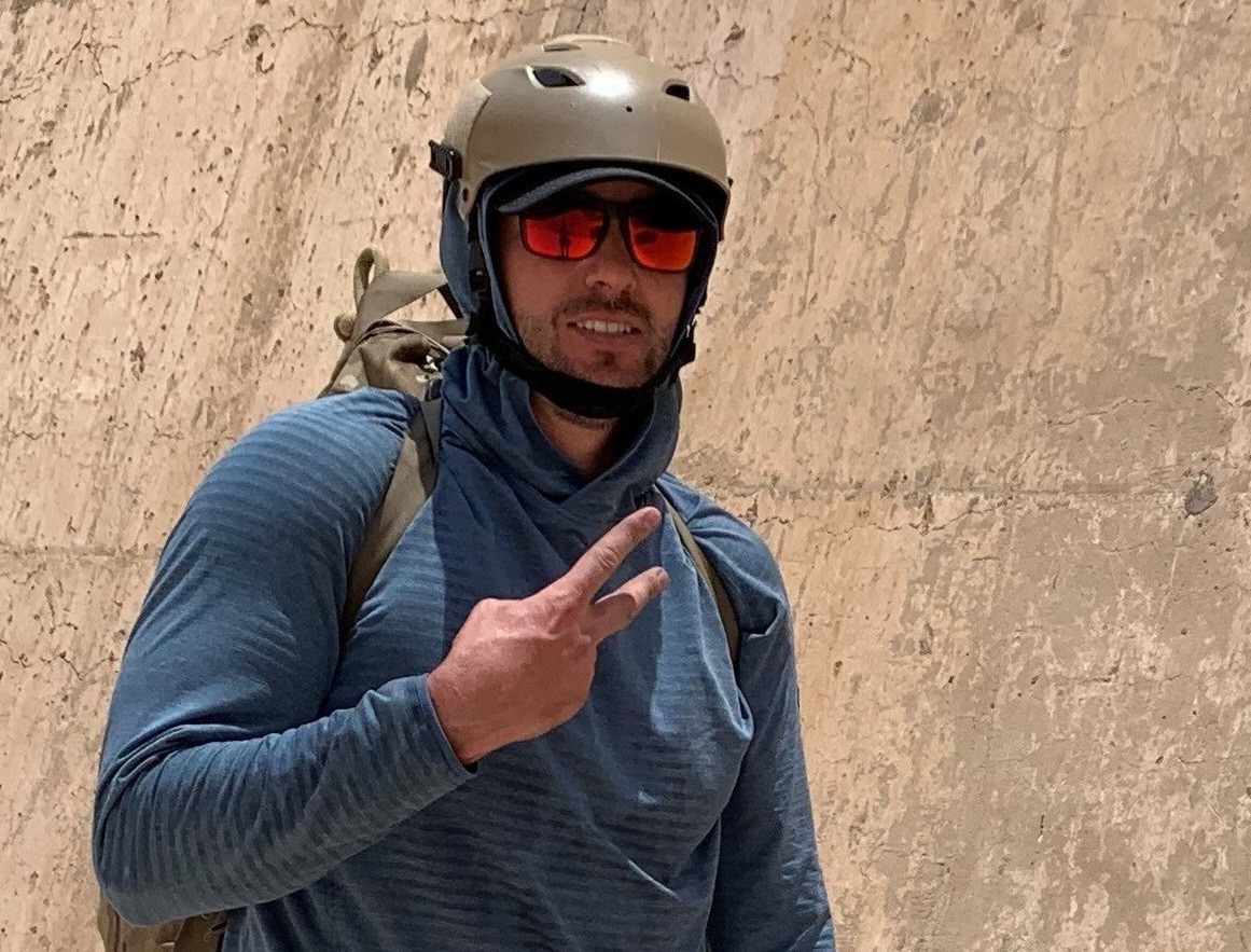 US Army Explosive Ordnance Disposal officer solves cable breakage issue ...