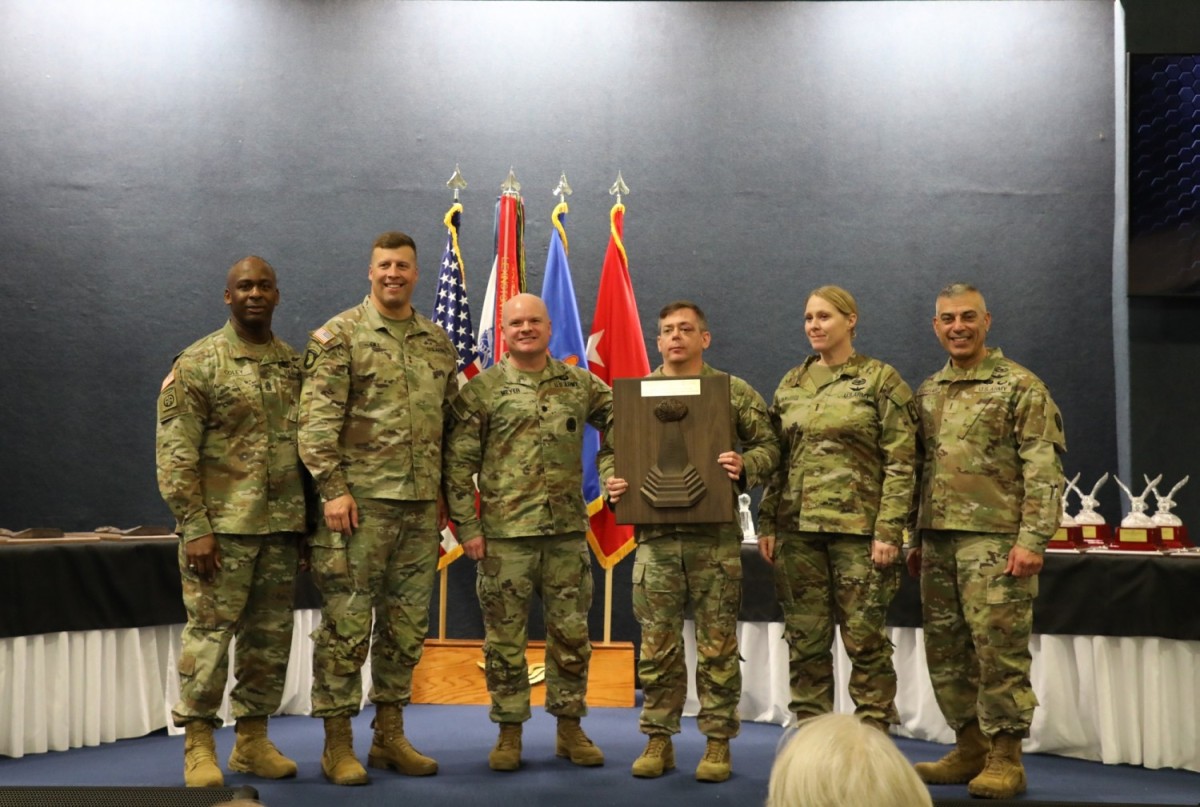 Aviation Center announces 2024 Lt. Gen. Ellis D. Parker Award winners ...