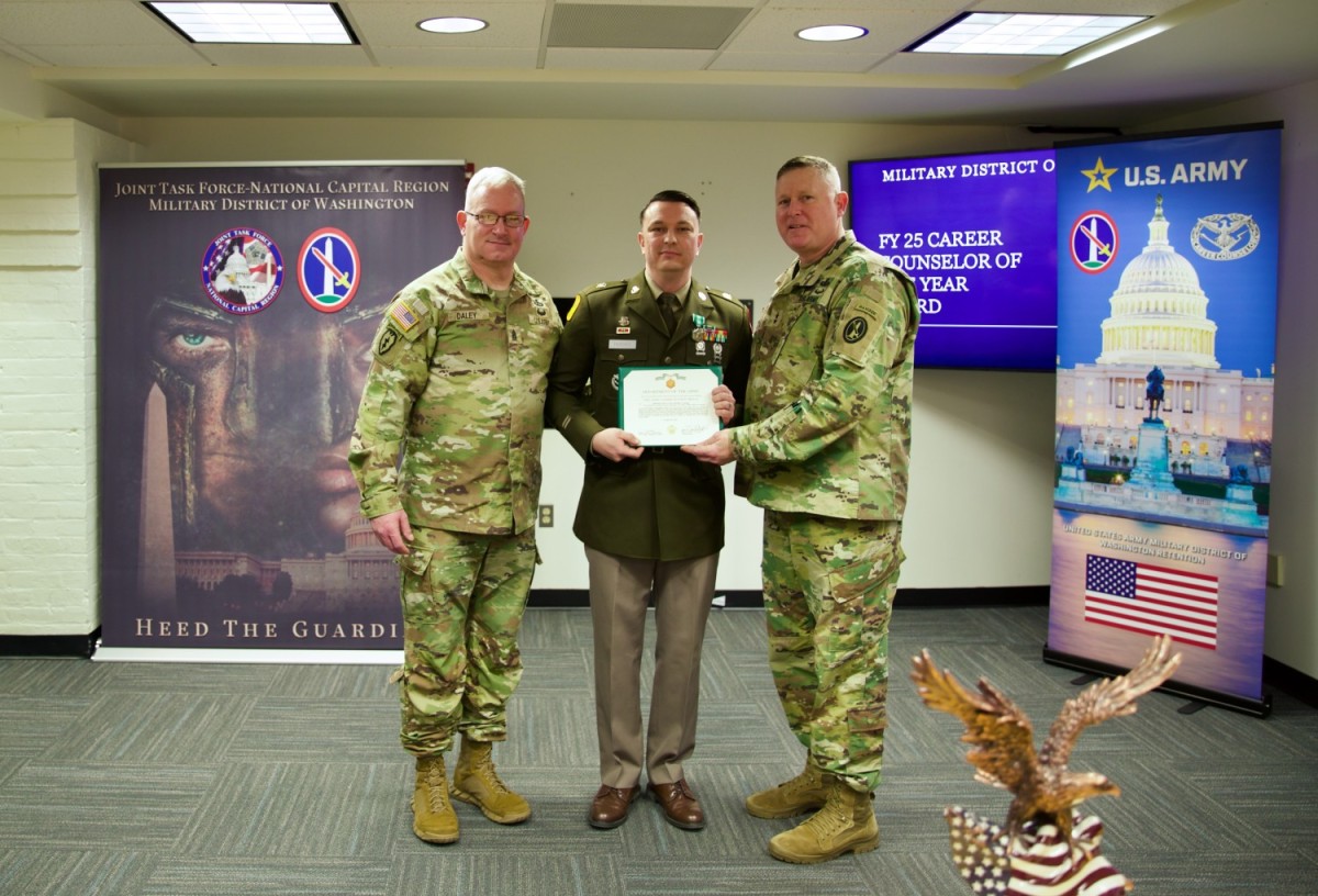 Sergeant 1st Class Wins Annual Career Counselor Competition Second Year ...