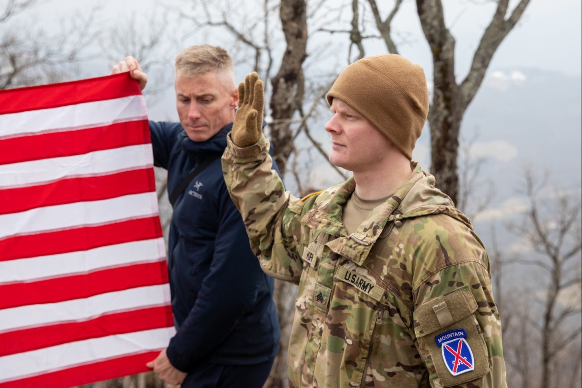 10th Mountain Division Soldier Reenlists atop Riva Ridge, Honoring ...