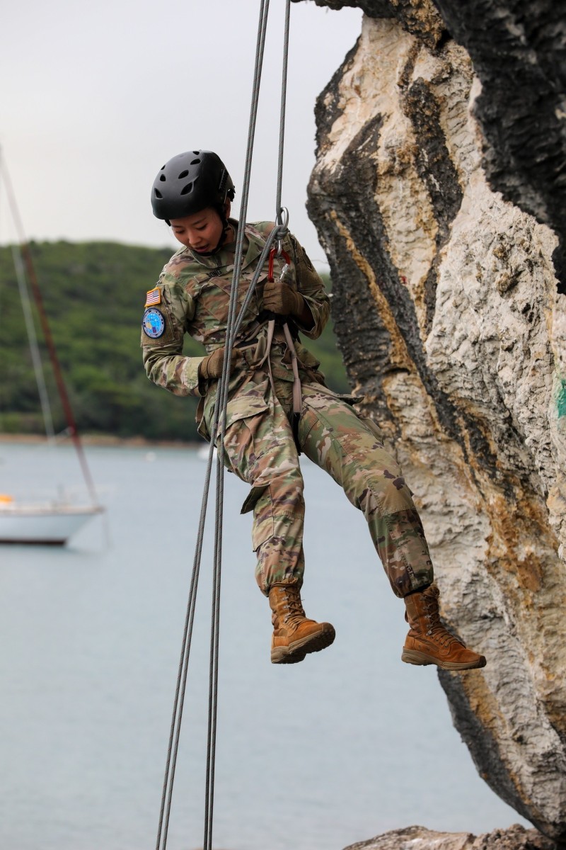 962nd Soldiers Conquer Commando Course During Croix du Sud | Article ...