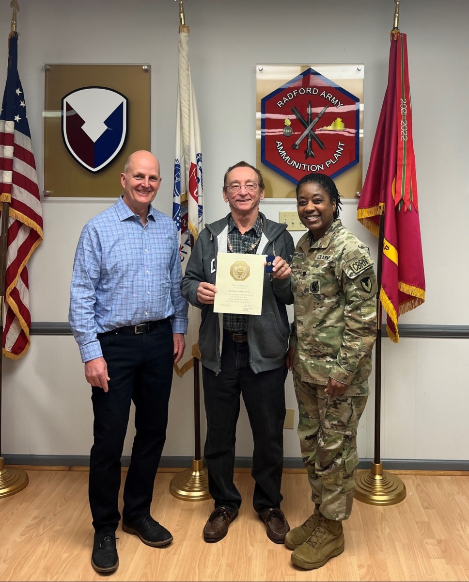 Ex-Army brat has been inspecting ammo for 40 years and counting ...