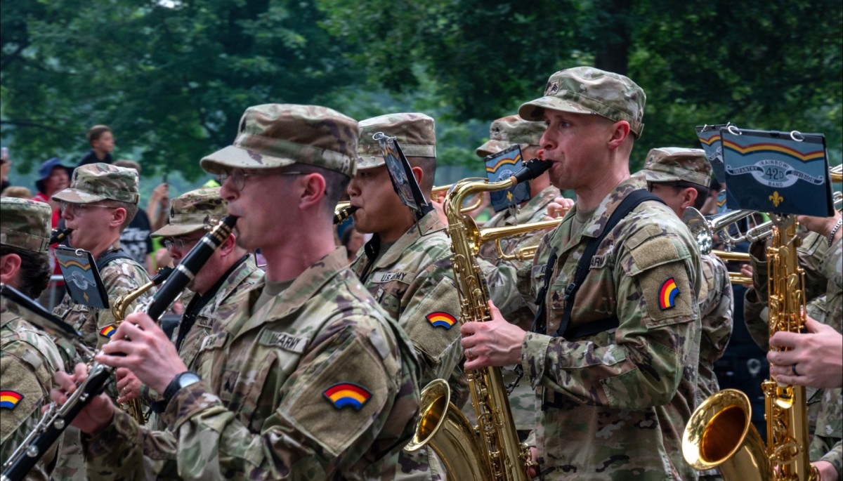 42nd Division Soldiers March in Army 250th Birthday Parade | Article ...