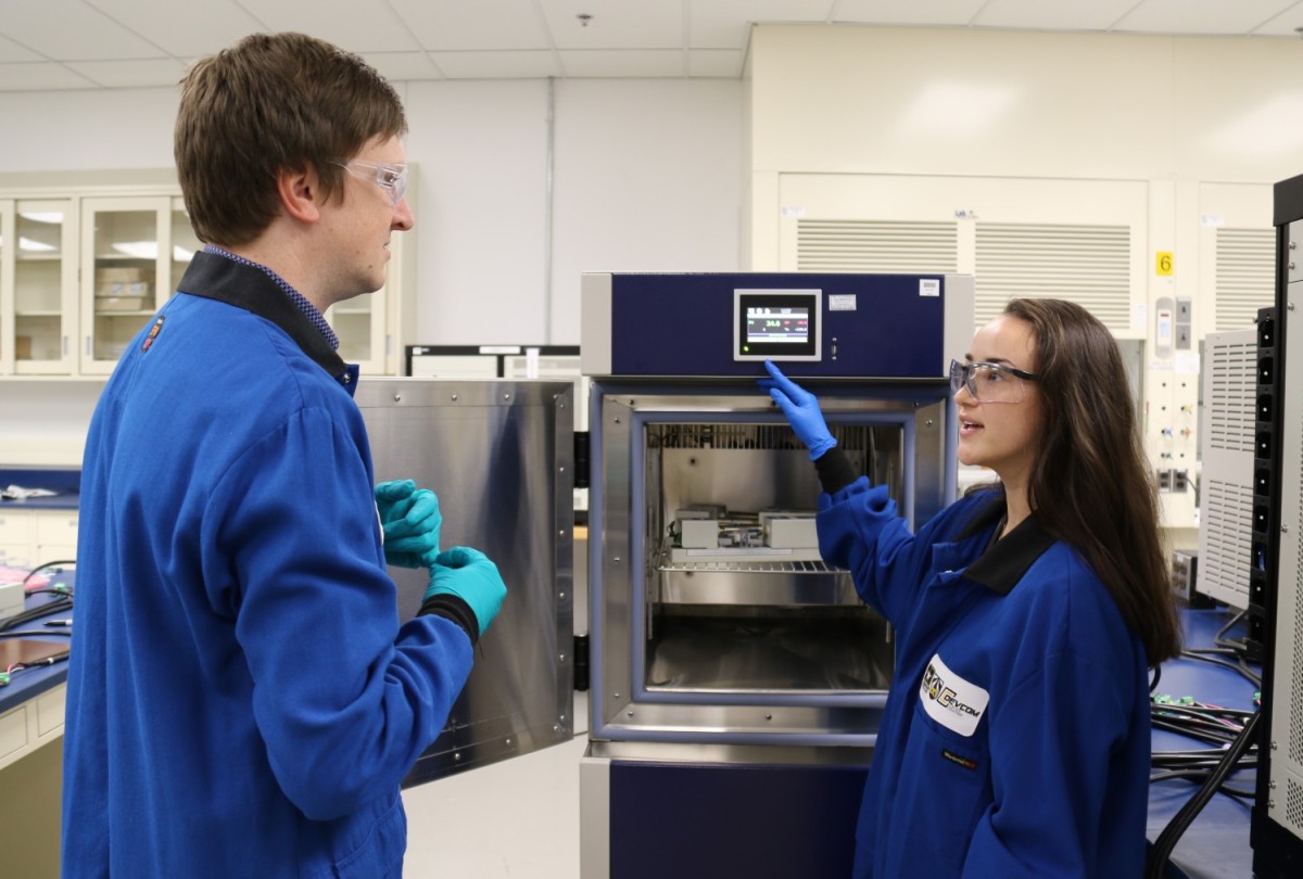 Army C5ISR Center maintains pulse on US battery industry to improve ...