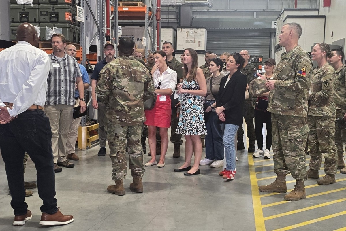 1st AD’s top leader, Congressional staff delegation visit Powidz APS-2 ...