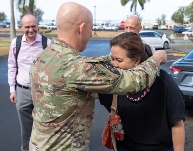 Tripler Army Medical Center hosts Congresswoman Tokuda, highlights ...