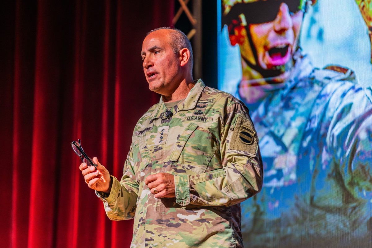 FORSCOM leaders outline vision for transformation at Maneuver ...