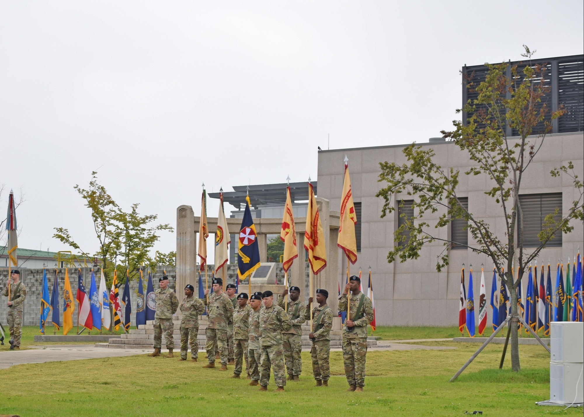 Eighth Army bids farewell to CSM Bolmer, welcomes CSM Weaver as new ...