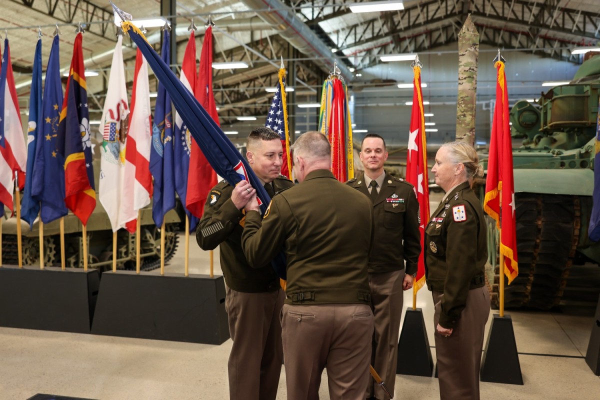 CASCOM/SCOE changes commanders, outgoing commander promoted | Article ...