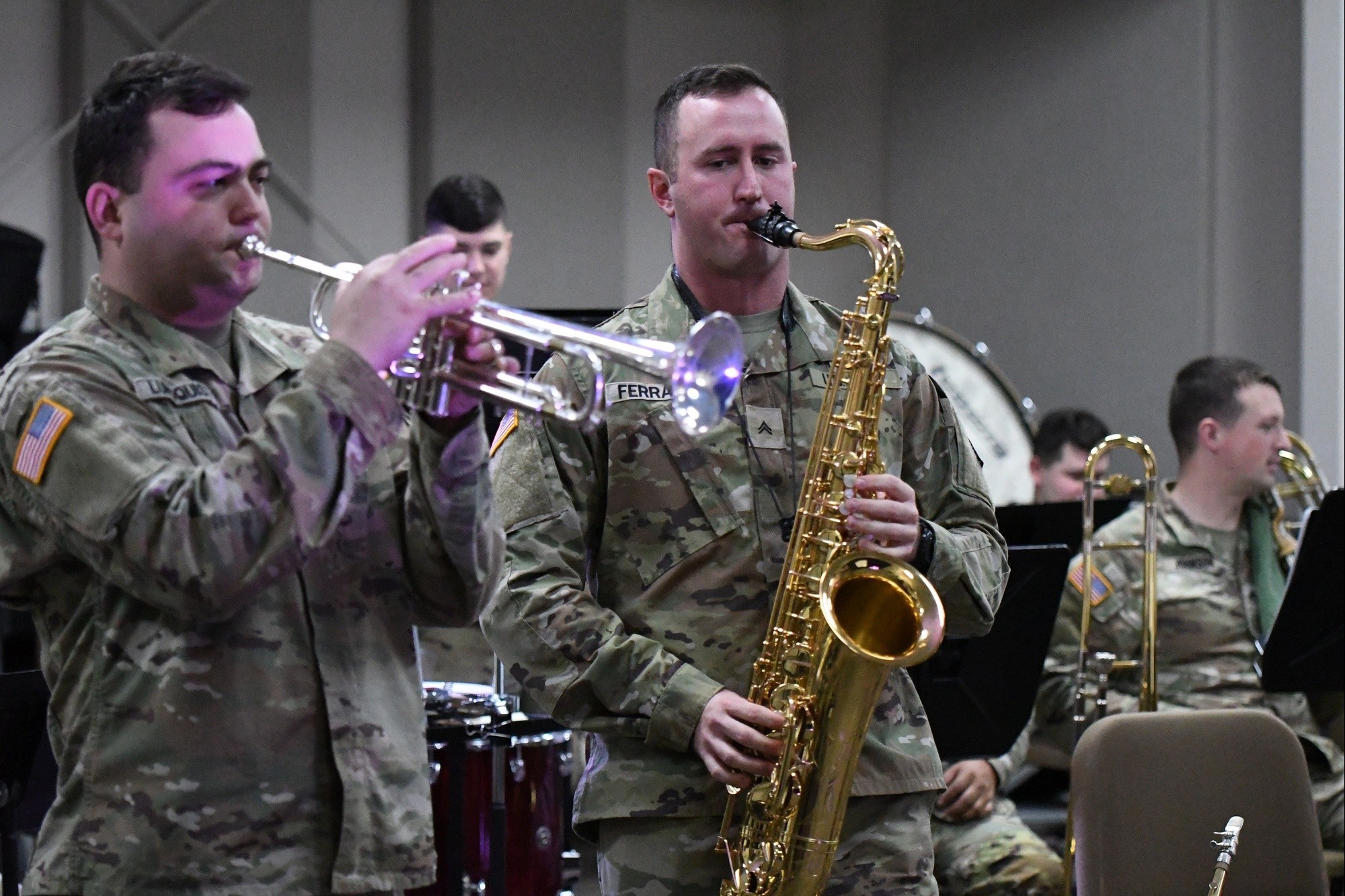 10th Mountain Division Band brings seasonal cheer with free community ...