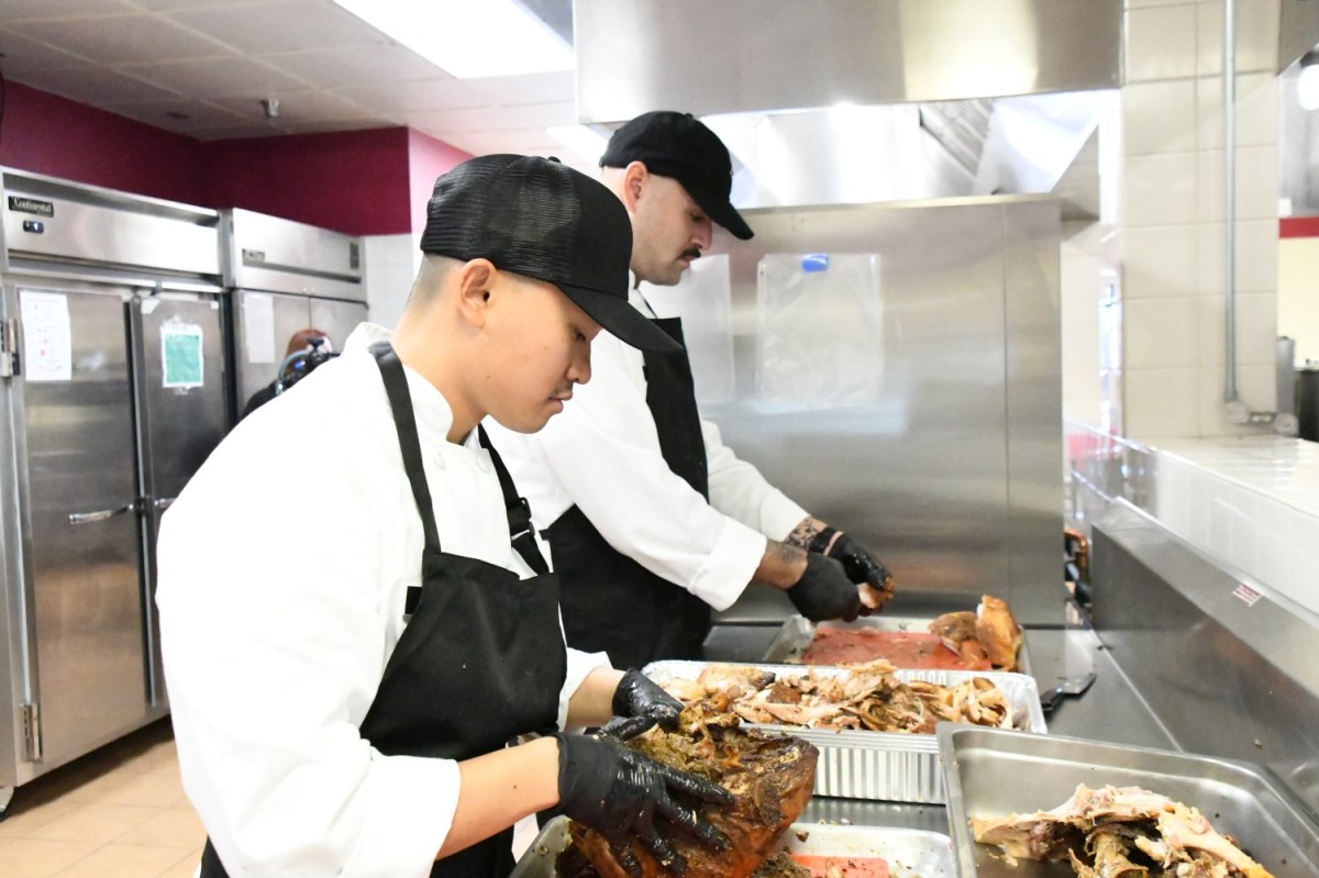 Fort Carson prepares Thanksgiving meals for community | Article | The ...