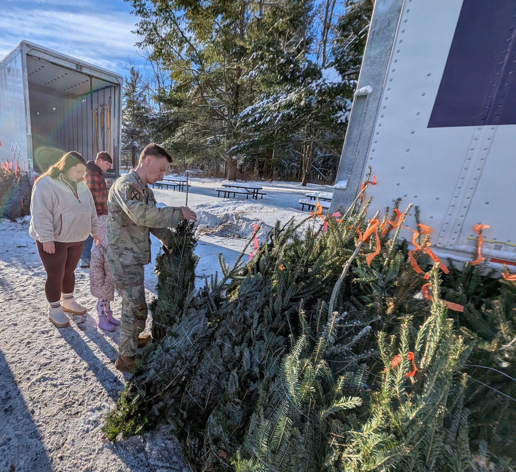 Trees for Troops brings holiday cheer to Fort Drum Soldiers, families ...