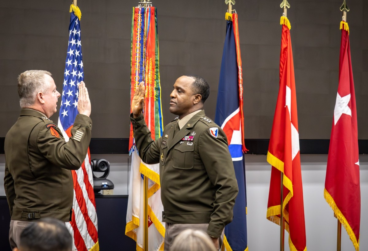 Lawrence pins on third star | Article | The United States Army