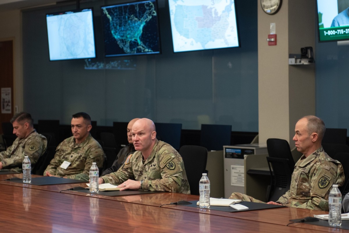 JIATF-401 visits NCRCC, emphasizes data sharing, interagency unity to protect US airspace ...