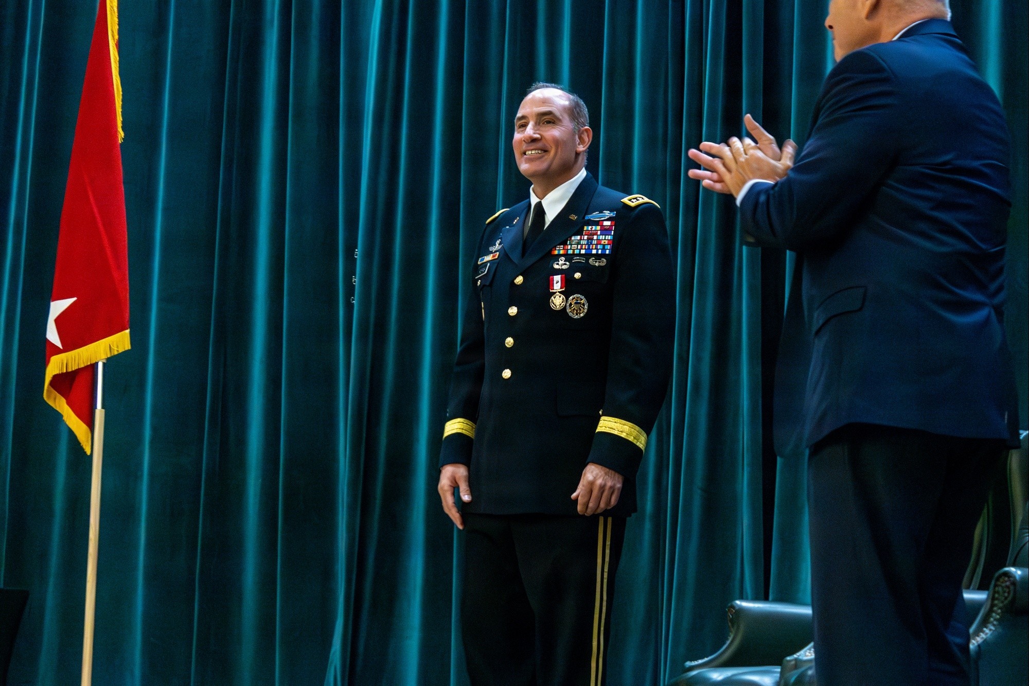 End of an Era: Last FORSCOM commander retires as unit cases its colors ...