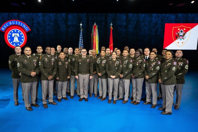 US Army honors top recruiters of fiscal year 2025 | Article | The ...
