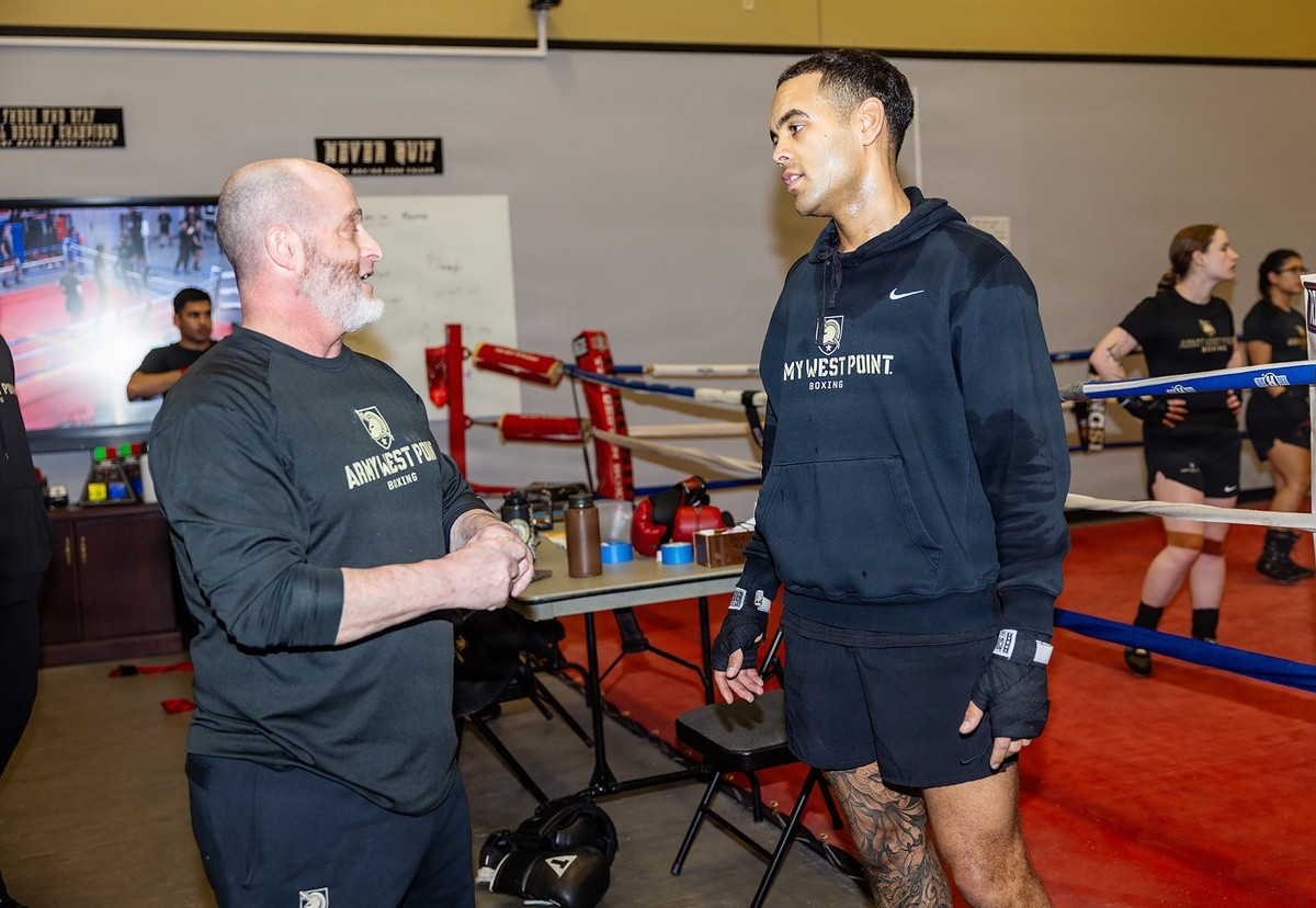 Prior service Soldier, boxing team captain overcomes adversity, looks ...
