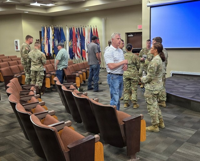 Public Health briefs Soldiers on mold prevention at Barracks ...