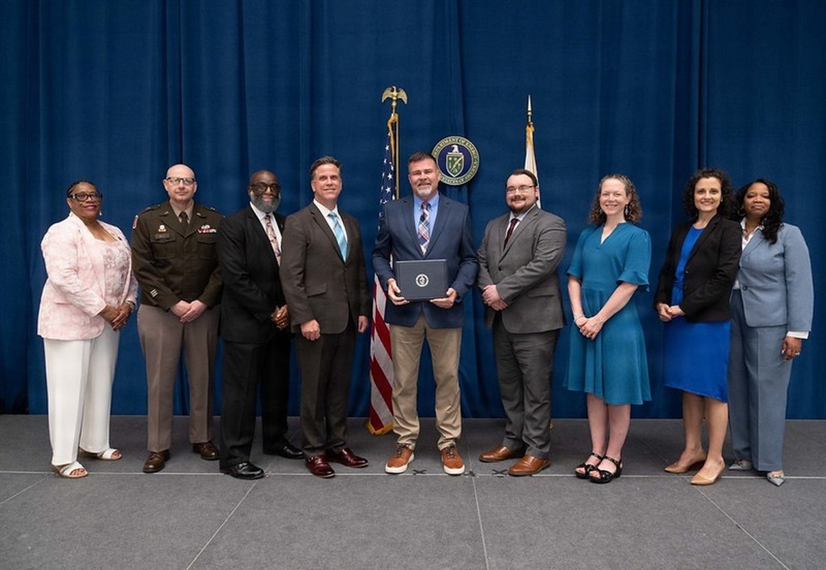 Army leaders recognized by Department of Energy for advancing energy ...