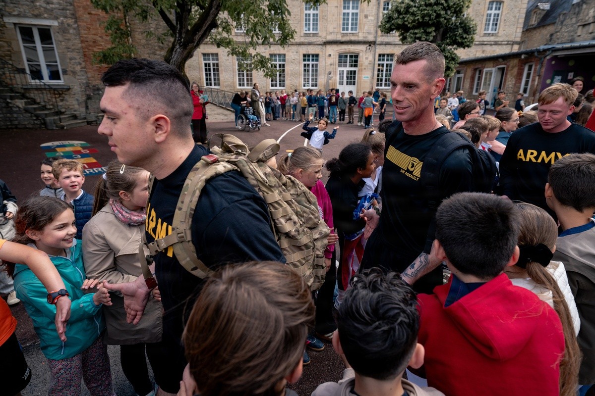 Screaming Eagles connect with Carentan students in Normandy | Article ...