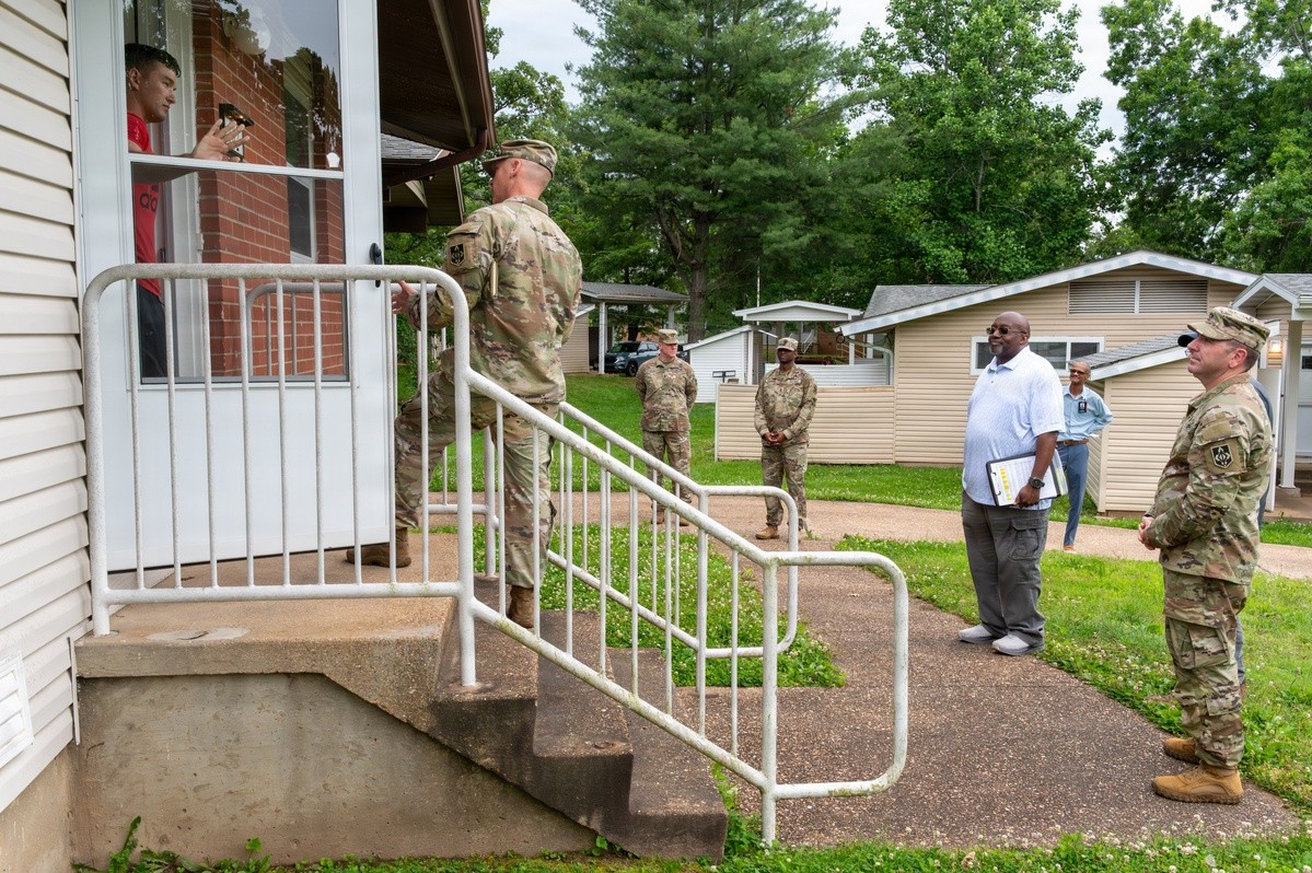 Putting community first: Fort Leonard Wood leaders hit the pavement to ...