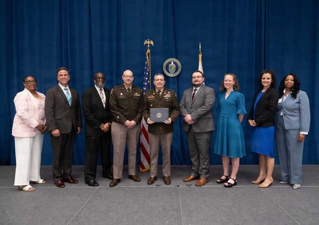 Army leaders recognized by Department of Energy for advancing energy ...